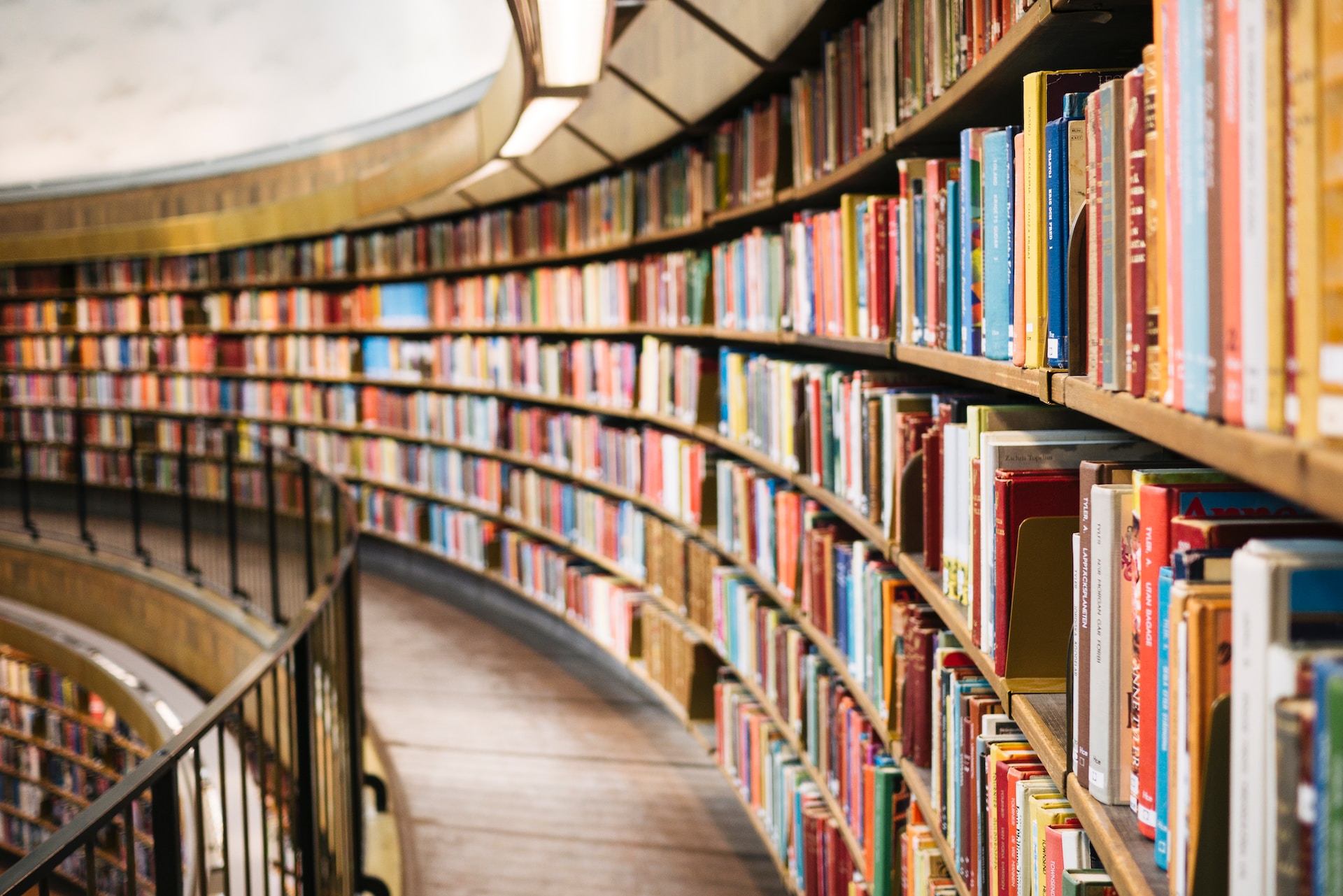 High-Performance Leadership: A Curated Guide to the Best Leadership Books